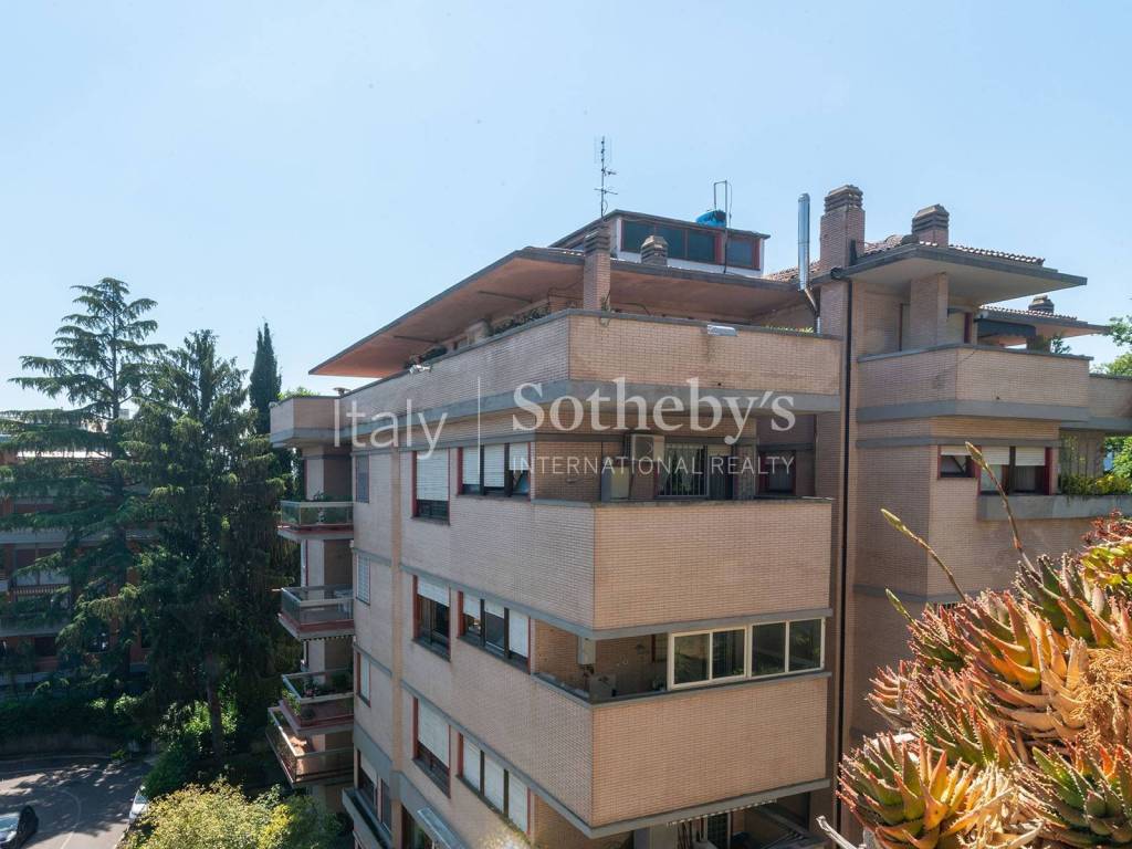 Vendita Appartamento in via Dei Colli Della Farnesina. Roma. Da ...