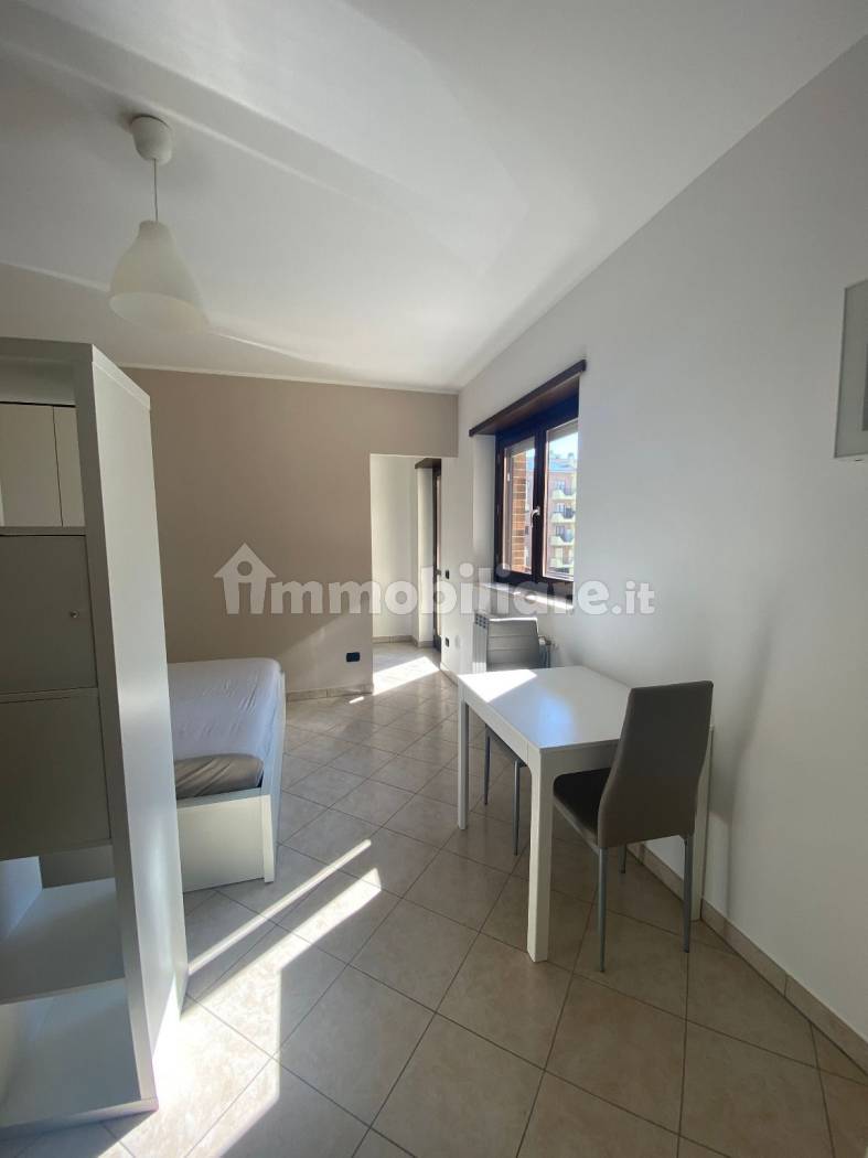 Monolocale via Caltanissetta 49, Semicentro, Aprilia