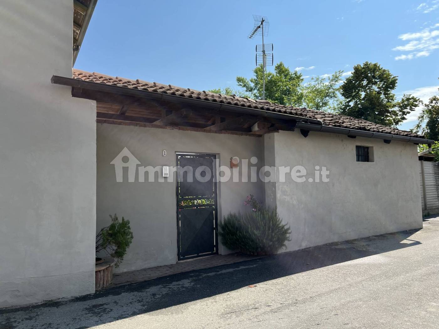 Quadrilocale via Giuseppe Garibaldi, Desana