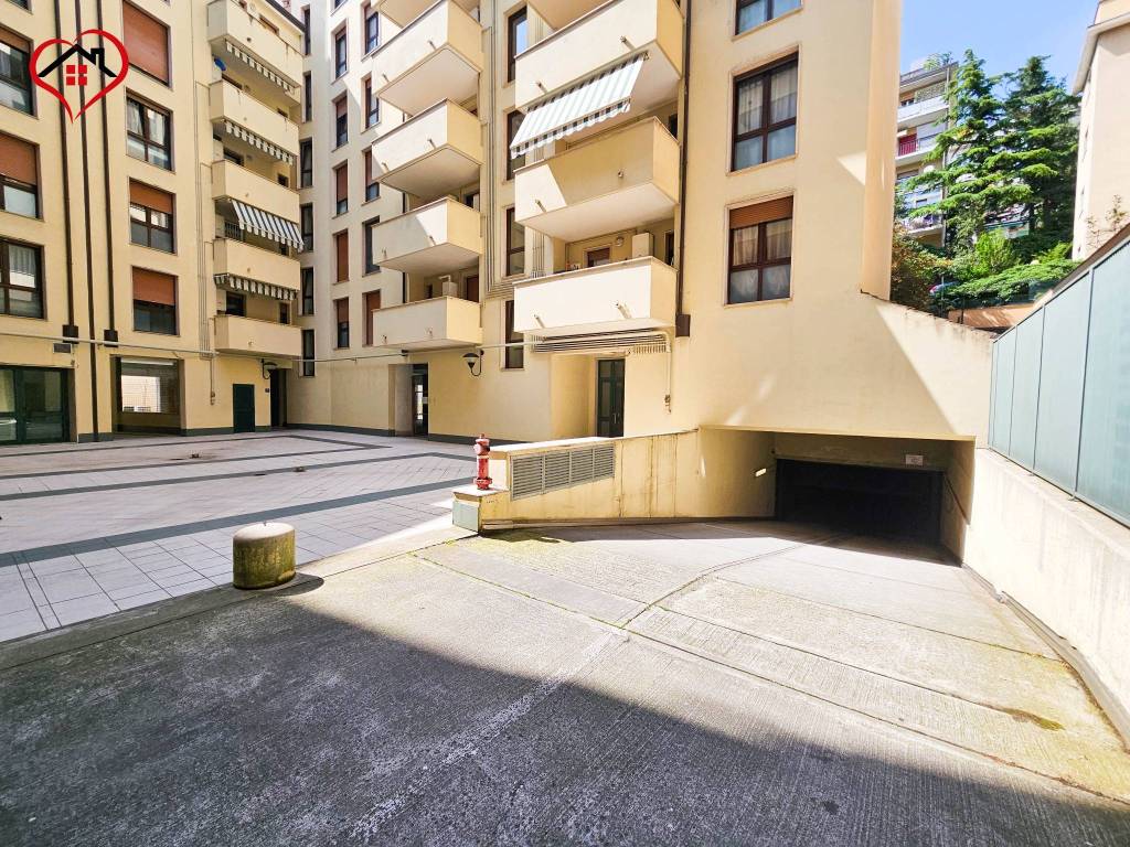 Garage - Box via Giulia 58, Trieste, Rif. 103779236 - Immobiliare.it