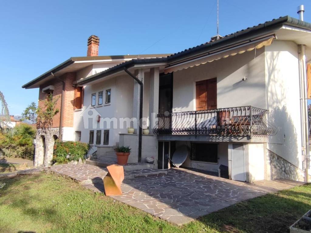 Vendita Villa unifamiliare in via Pontebbana Tricesimo. Buono stato ...