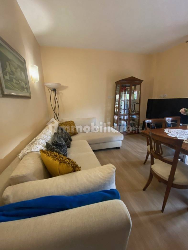 Appartamento buono stato, primo piano, Borgo Bovio, Terni