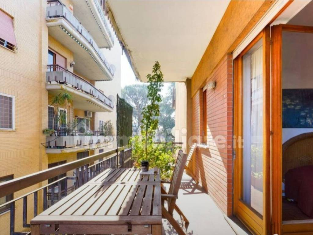 Stanza singola in affitto, affittasi camera singola via Guelfo Civinini ...