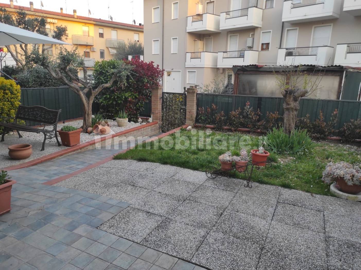 Bilocale via Livorno 44, Vallefoglia