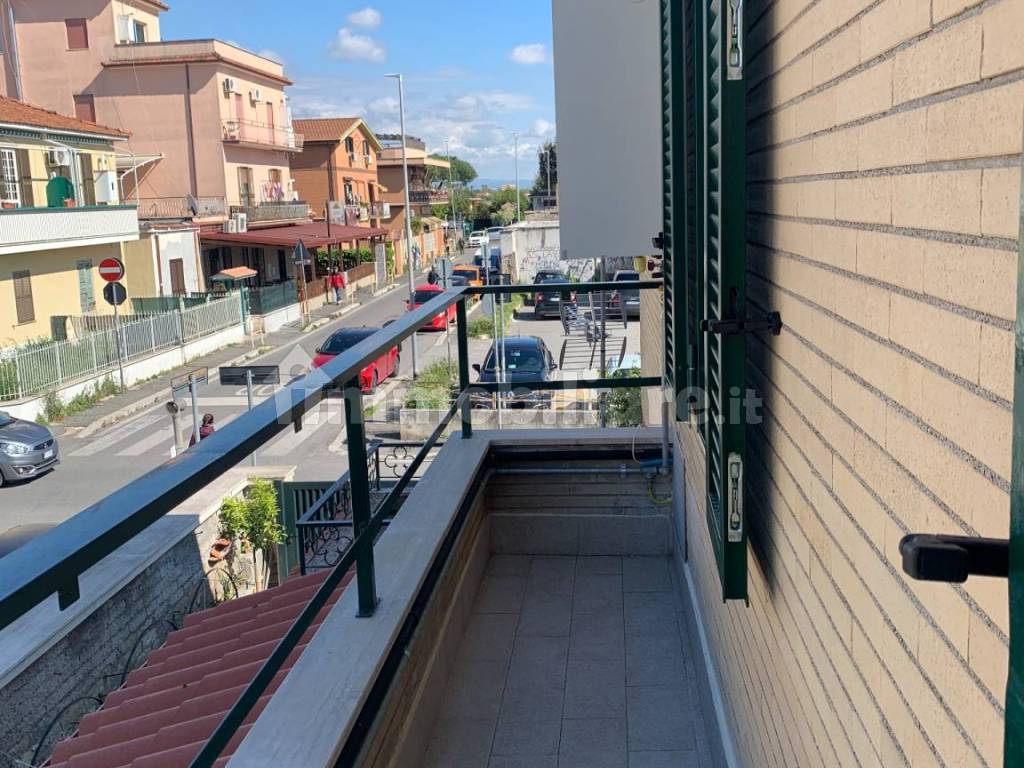 Vendita Attico in via Gaetano Mazzoni 77 Roma. Ottimo stato, con ...