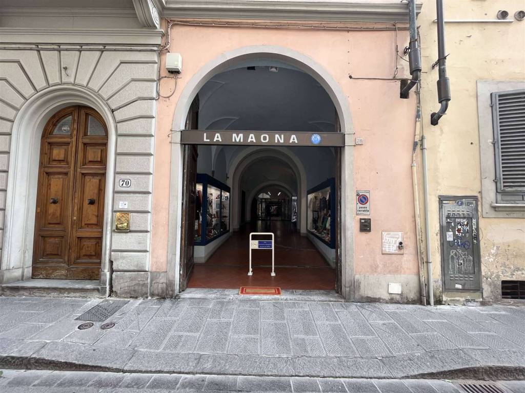 Locale commerciale via degli Alfani, Firenze, Rif. 103888287 ...