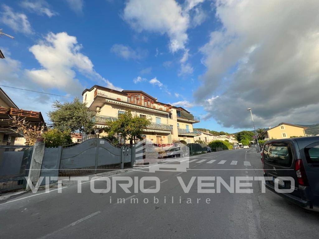 Trilocale via Madonna del Carmine, Centro, Agropoli