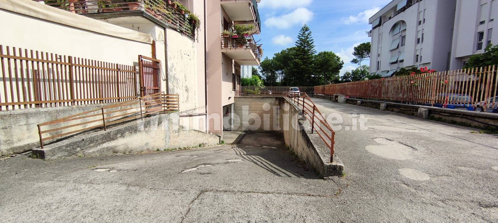 Garage - Box in Vendita