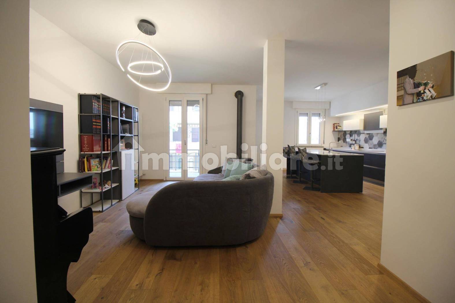 Quadrilocale via Dante Alighieri 3, Centro, Castellarano