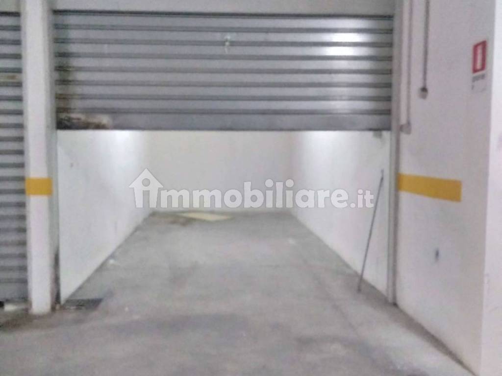 Garage - Box CDA BACCANICO San c, Avellino, Rif. 103924015 - Immobiliare.it
