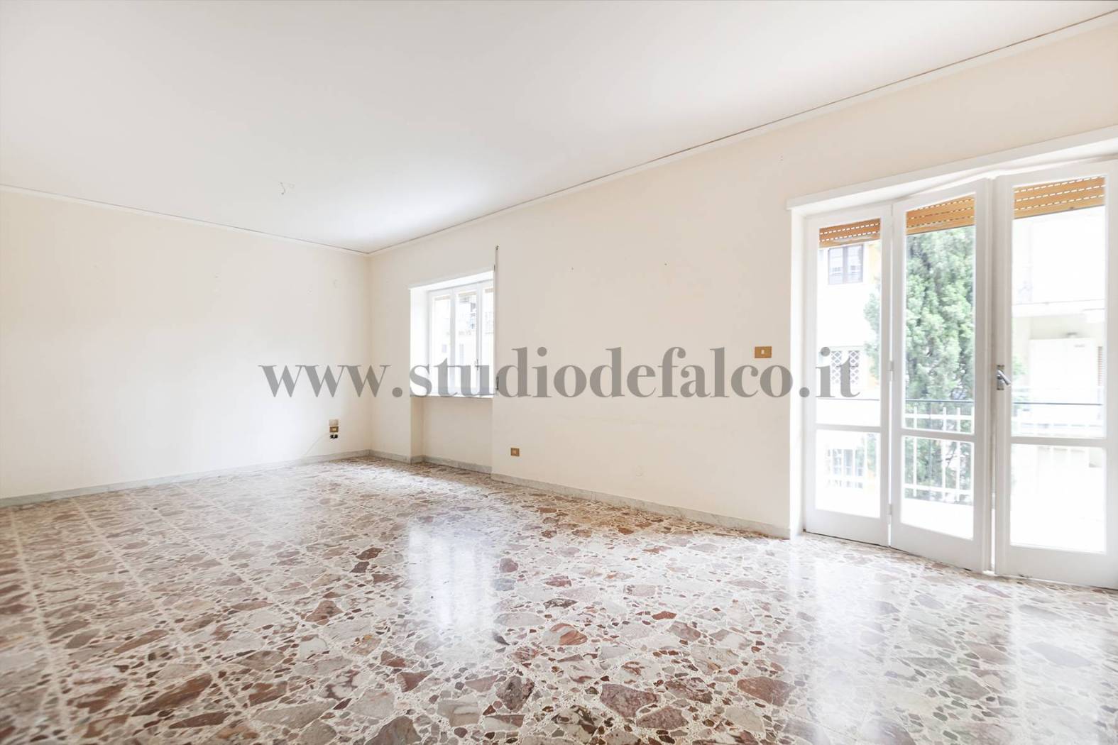 Quadrilocale via Pietro Castellino, Arenella, Napoli