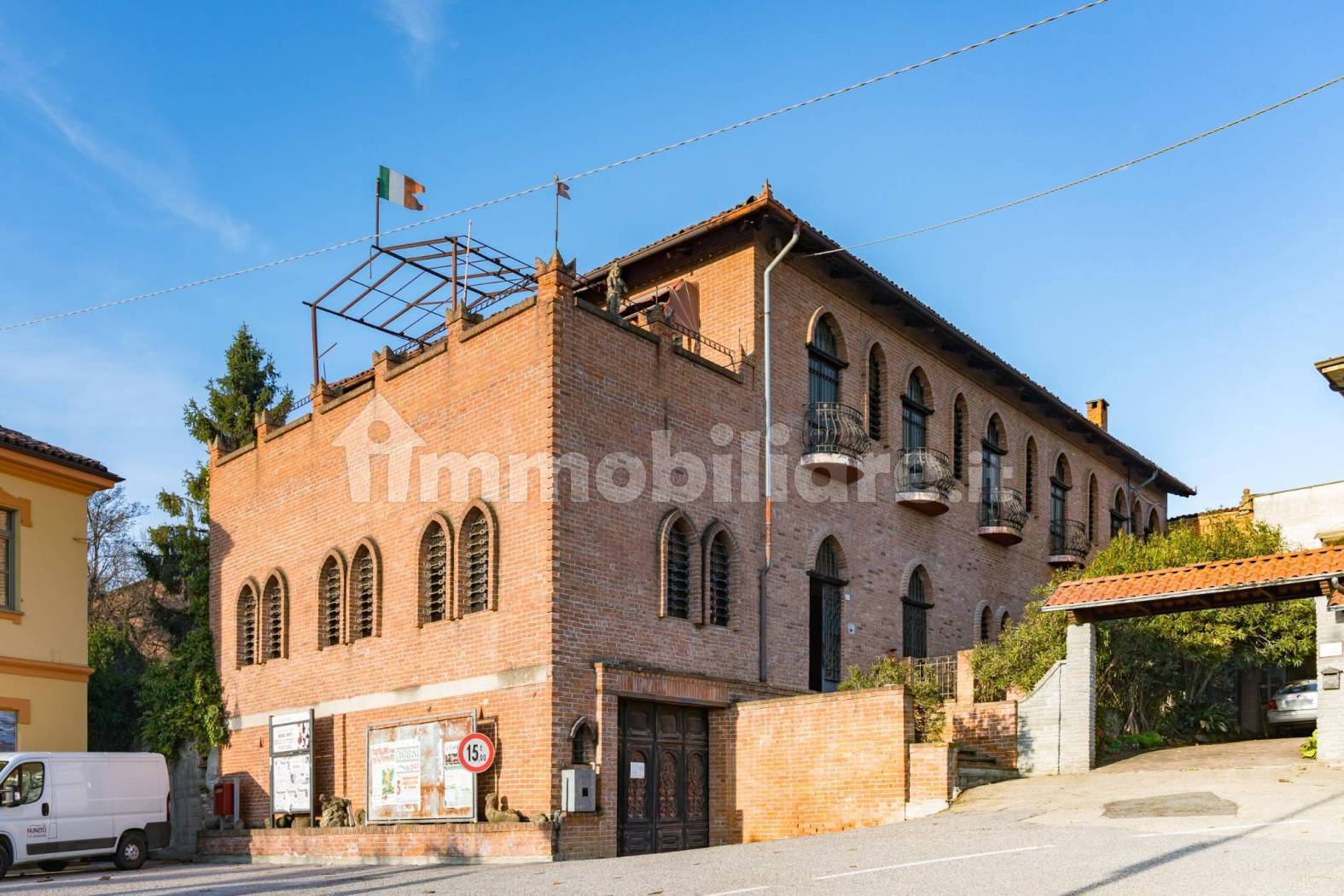 Agriturismo in Vendita