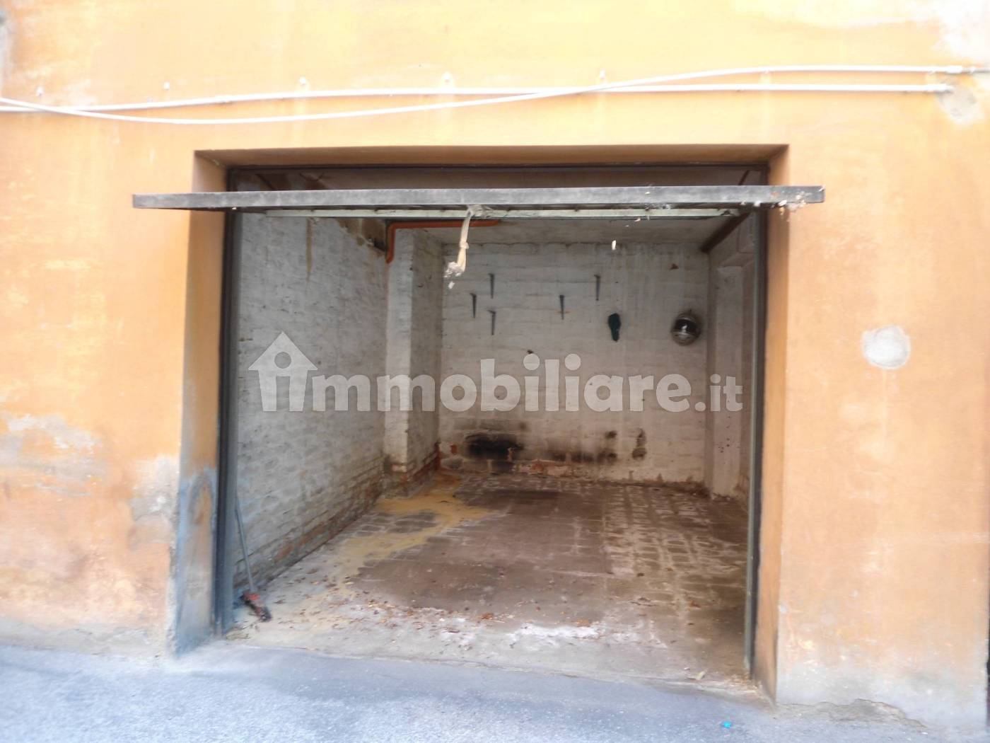 Garage - Box in Vendita