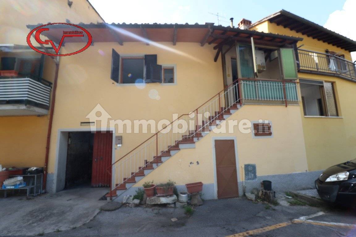 Appartamento via Francesco Burzagli, Cavriglia Monastero, Cavriglia