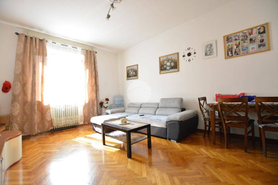 Appartamento via Eugenio Bona 10, Centro Storico, Biella