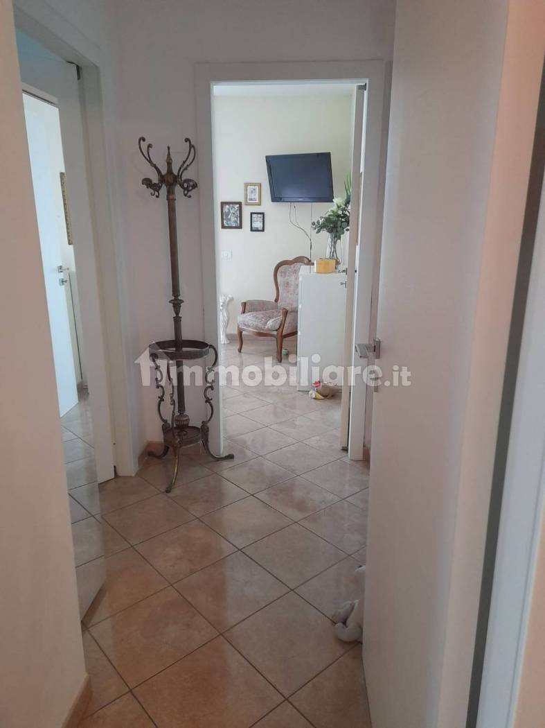 Appartamento via dei nespoli, Case Bruciate, Pesaro