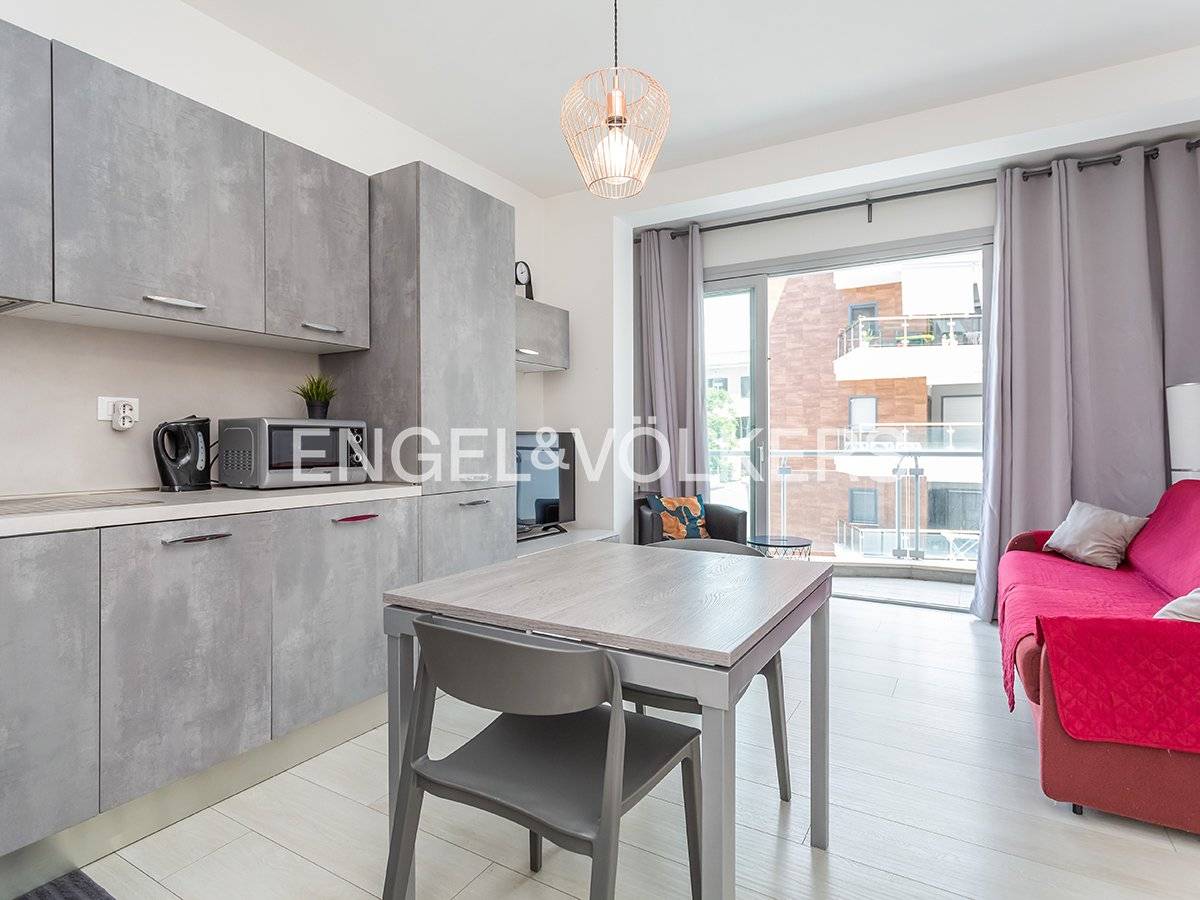 Bilocale via dei Bruzi, San Lorenzo, Roma