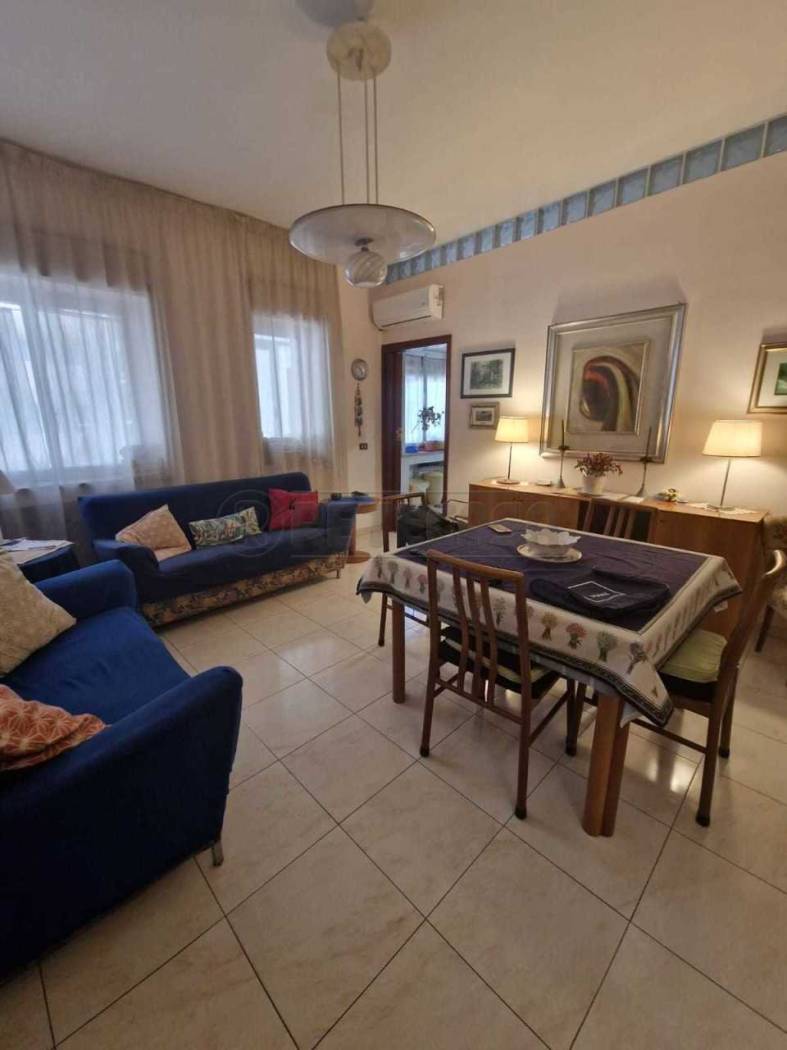 Appartamento via DAMONE, Tica - Zecchino, Siracusa