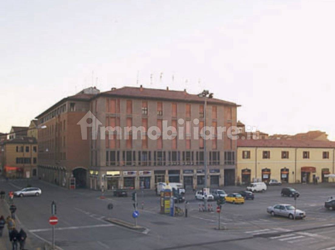 Posto auto - moto in Vendita