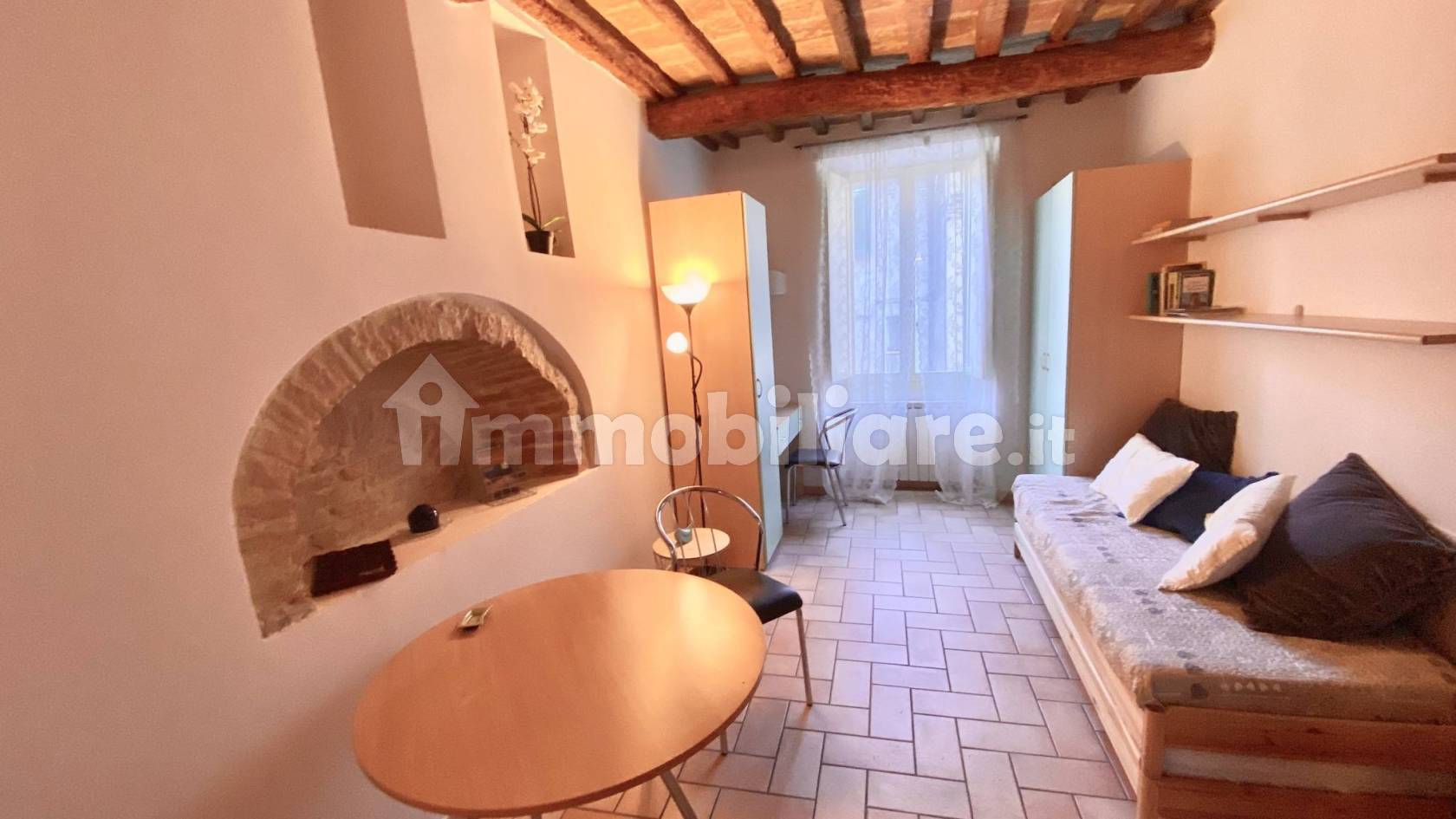 Quadrilocale via Matteo Renato Imbriani, Centro Storico, Perugia