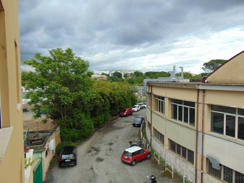 Vendita Appartamento Roma. Trilocale in via Rodolfo Gabrielli di ...