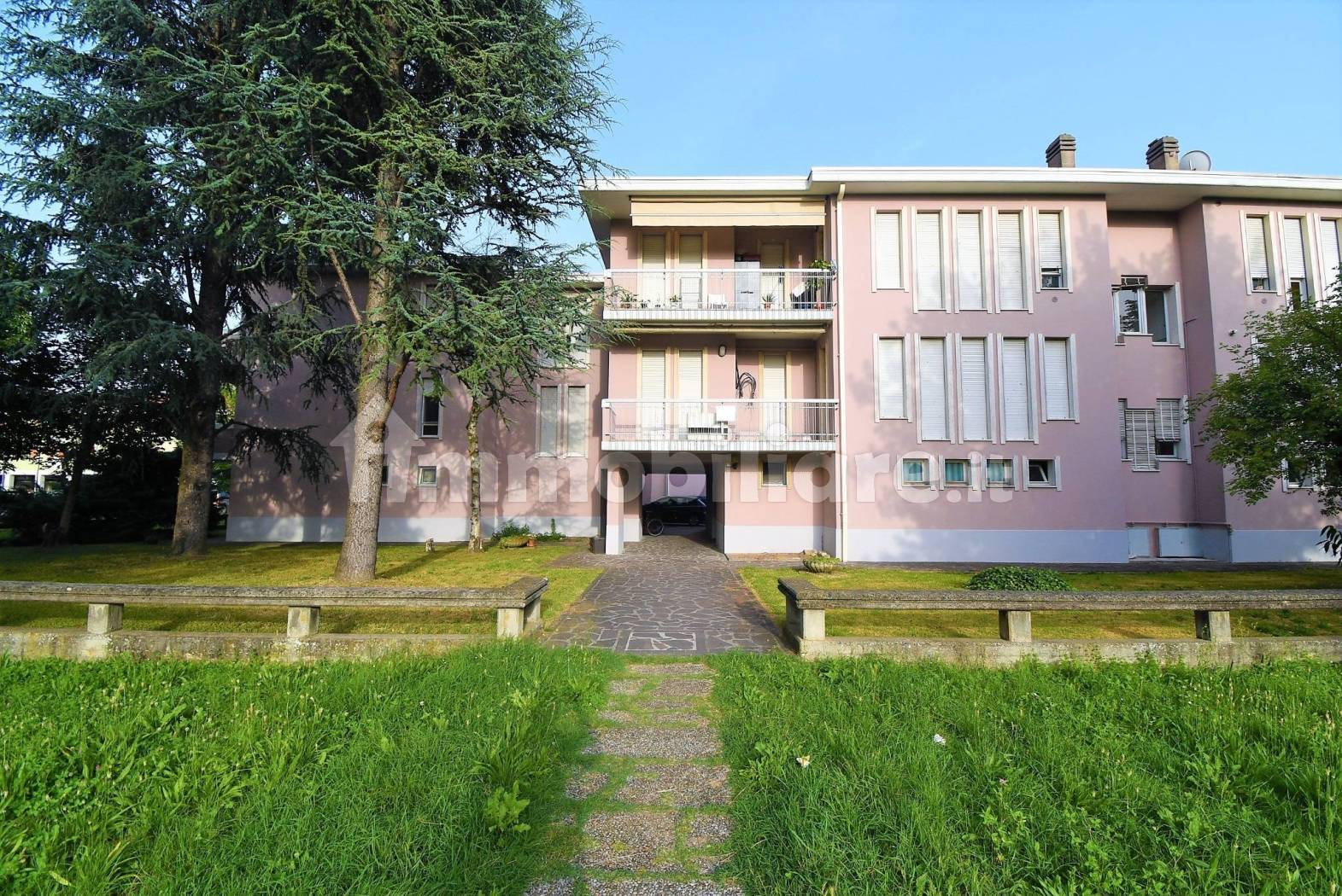 Quadrilocale via Salvo D'Acquisto 1, Centro, Guastalla