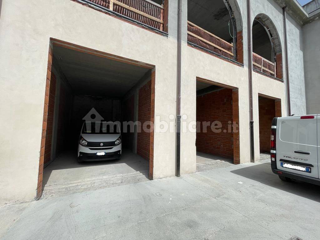 Garage - Box in Vendita