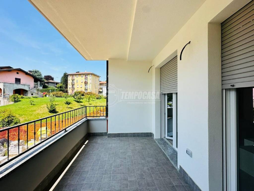 Vendita Appartamento Villa Guardia. Trilocale in via Tevere 27. Nuovo ...