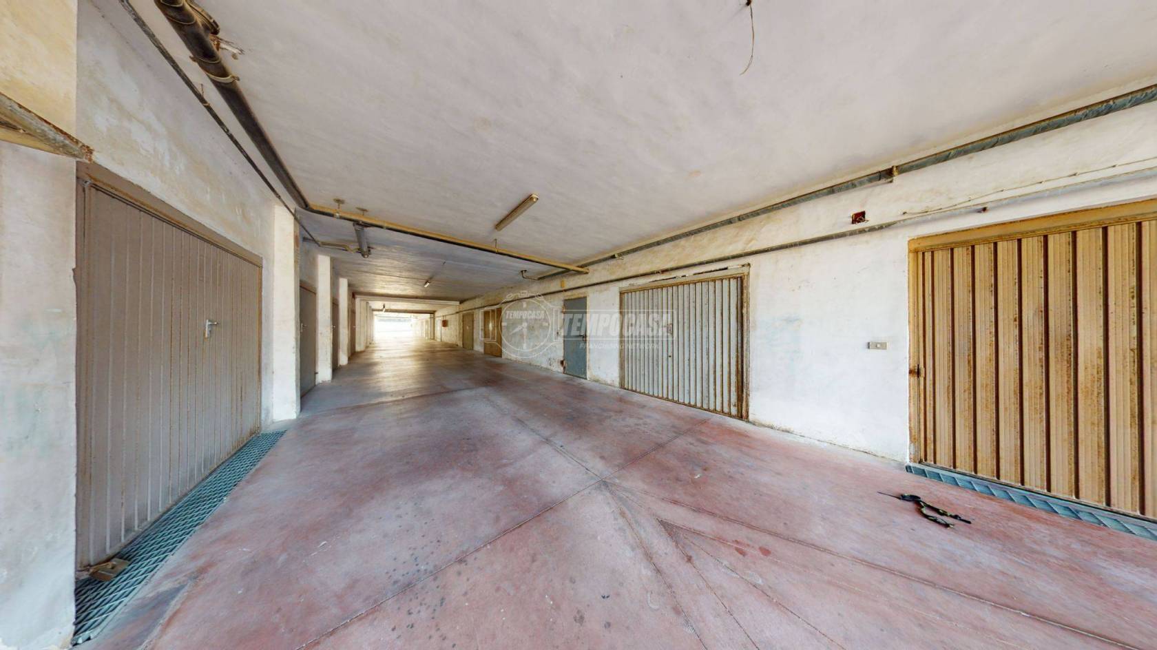 Garage - Box in Vendita