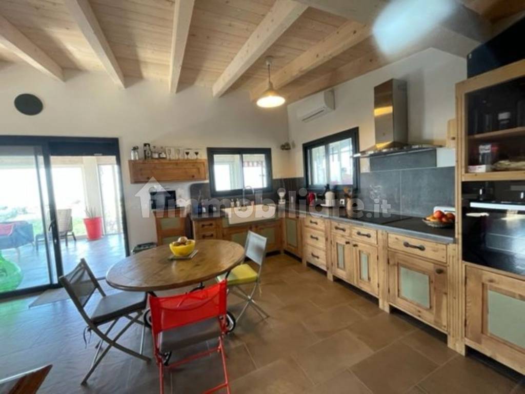 Vendita Villa unifamiliare in Localita Benagiolzi Scano di Montiferro ...