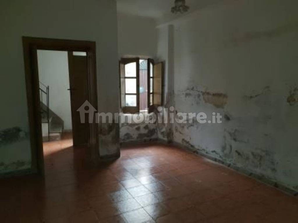 Vendita Terratetto unifamiliare in via Cavour Scano di Montiferro. Da ...