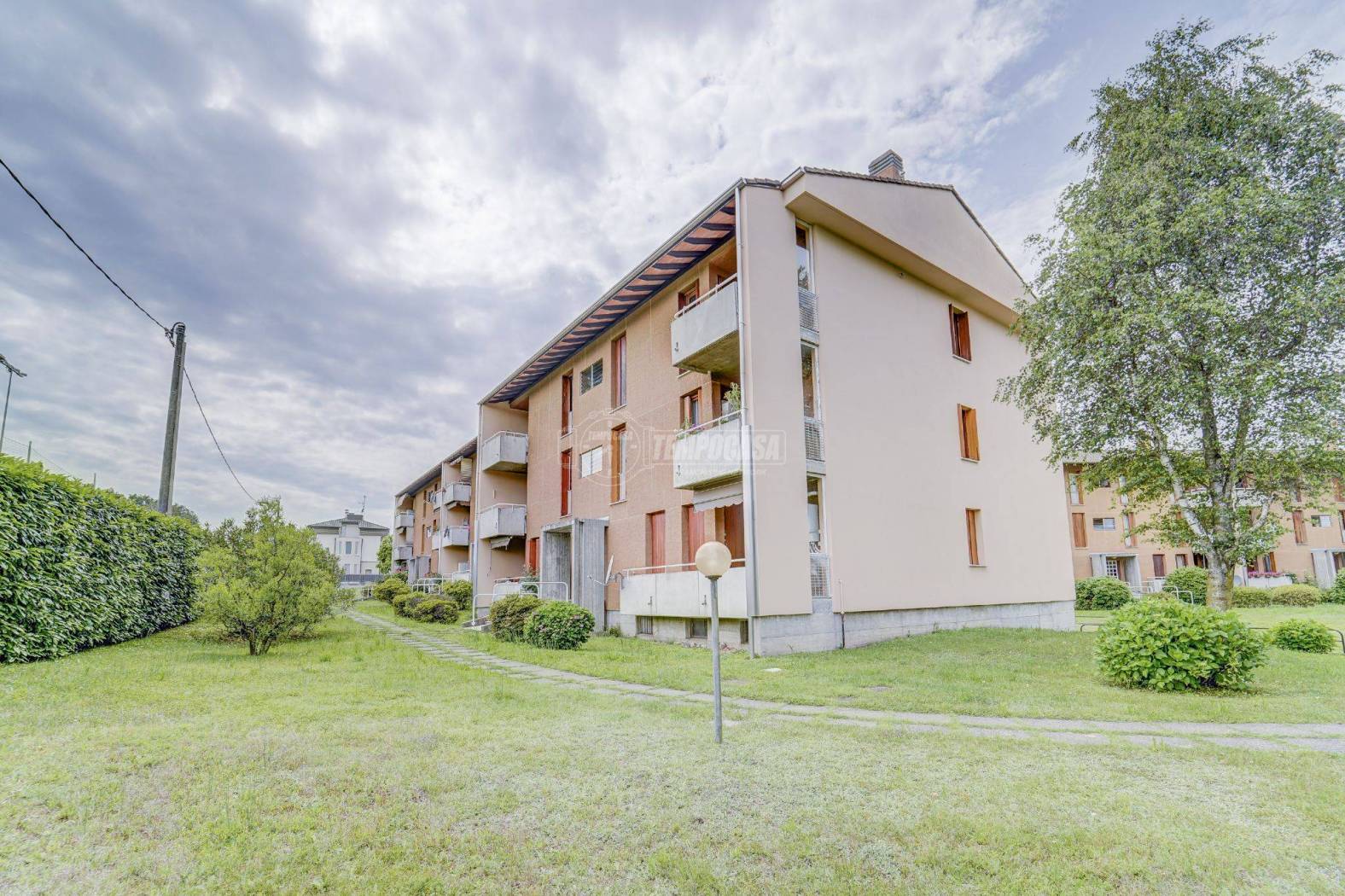 Trilocale via dei Prati Lago 7/17, Centro, Somma Lombardo