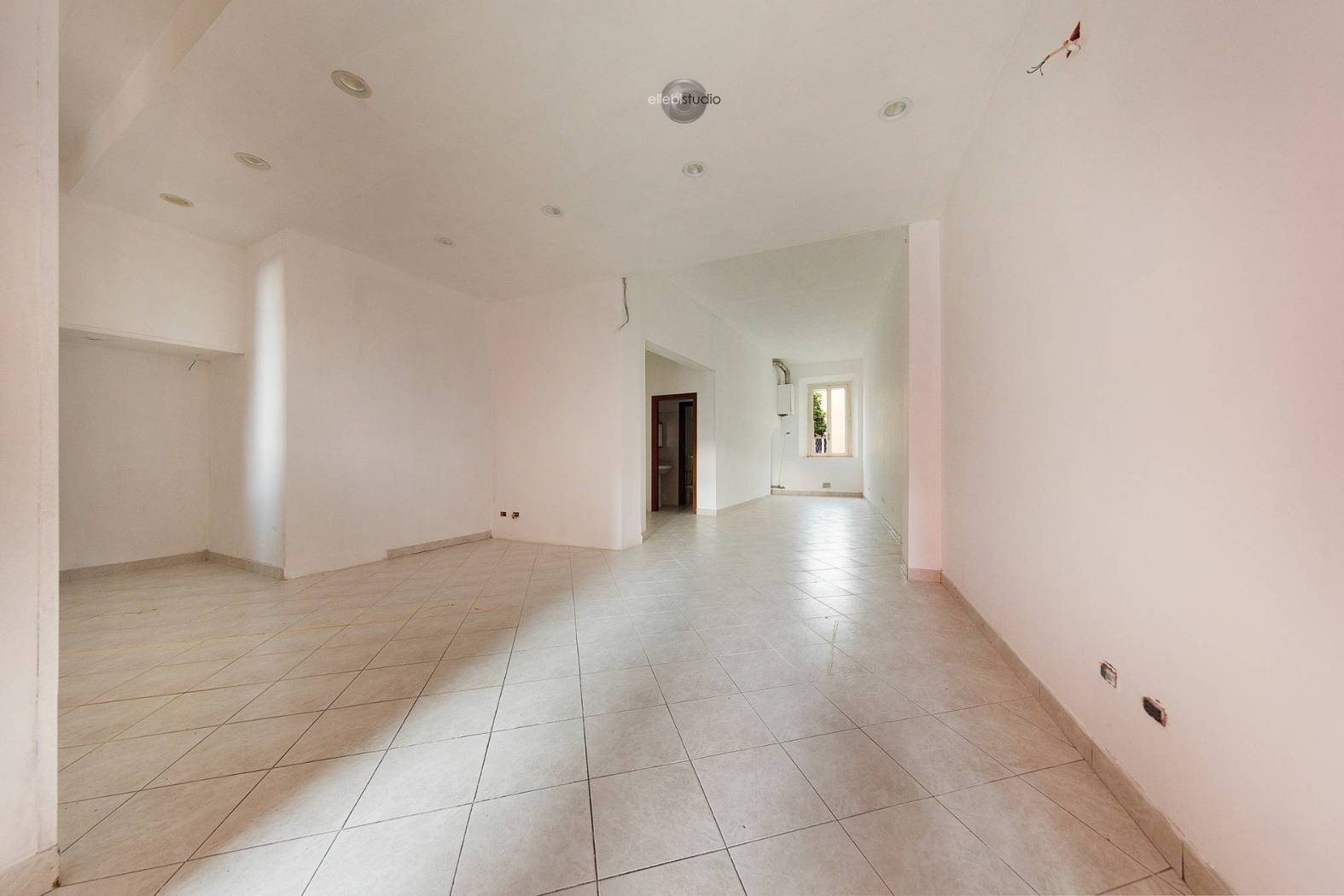 Monolocale piazza Giuseppe Garibaldi, Centro, Correggio