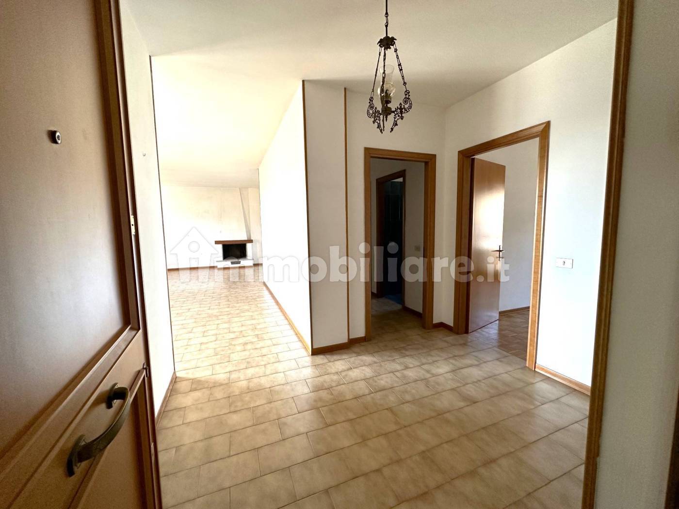 Appartamento via Colle Maggio 91, Ferro di Cavallo, Perugia