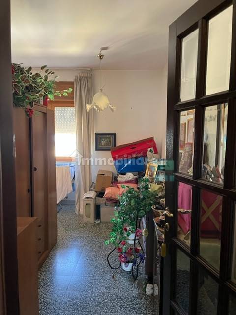 Quadrilocale via Molinella 35/e, Mancini, Cosenza