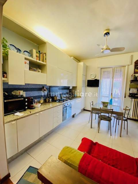 Trilocale buono stato, secondo piano, San Giovannino - Pompieri, Pavia