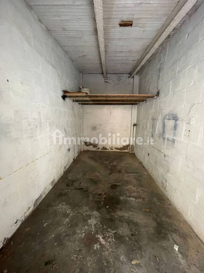 Garage - Box in Vendita