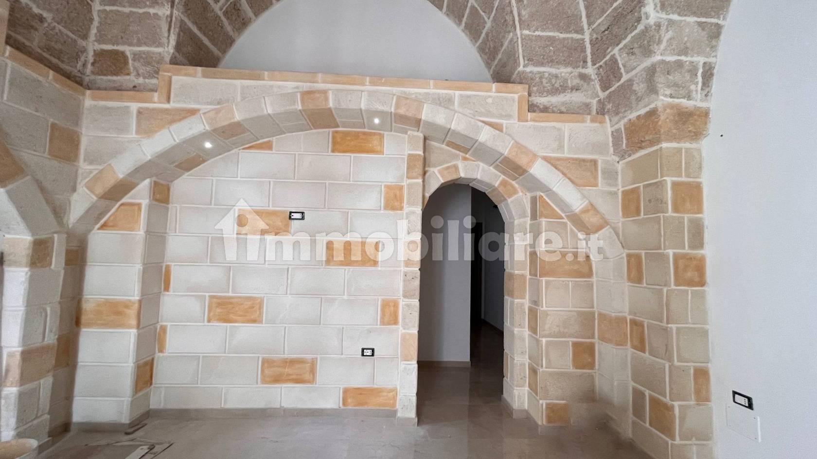 Bilocale ottimo stato, piano terra, Talsano - San Donato, Taranto