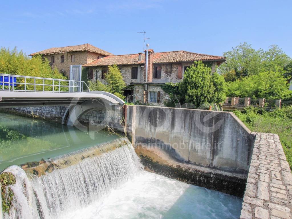 Vendita Rustico in Località Molin Nuovo 2 Martignacco. Da ristrutturare ...