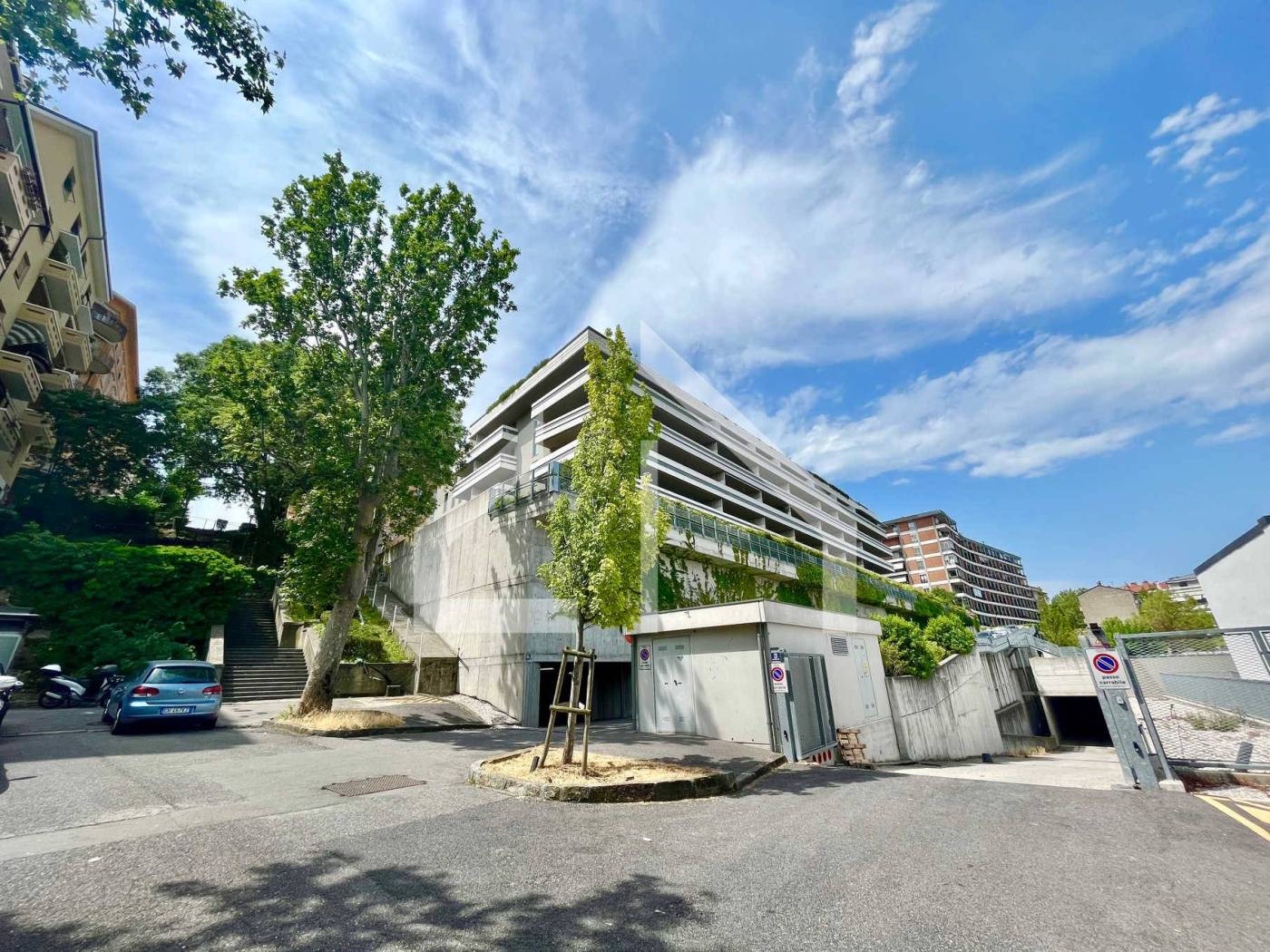 Posto auto - moto in Vendita