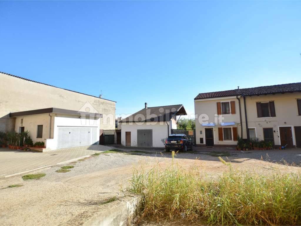 Magazzino - Deposito via roma, 77, Orio Litta, Rif. 104181377 ...