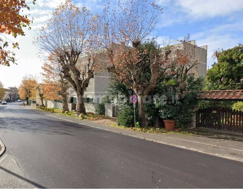 Posto auto - moto in Vendita