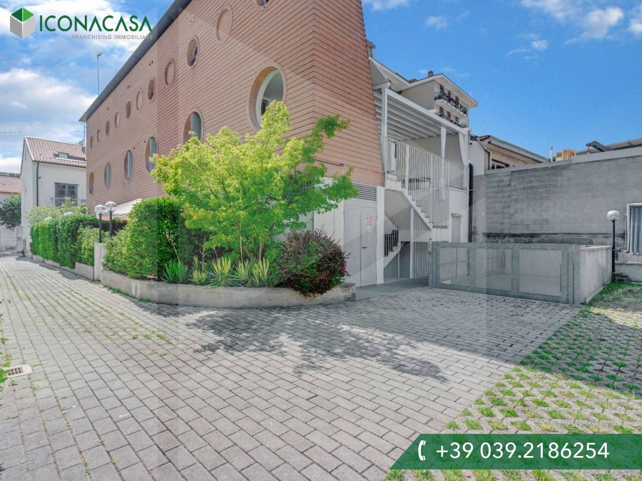 Quadrilocale via Arrigo Boito 76, Cazzaniga - Ospedale, Monza