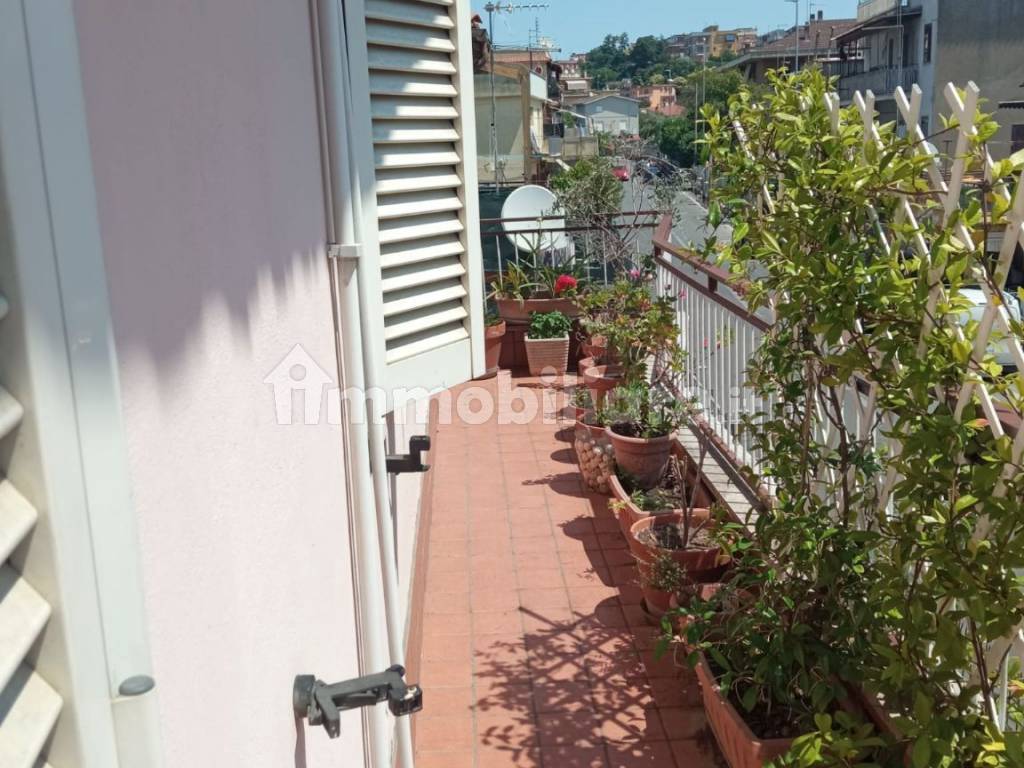 Vendita Appartamento Roma. Trilocale in via Cornelia. Ottimo stato ...