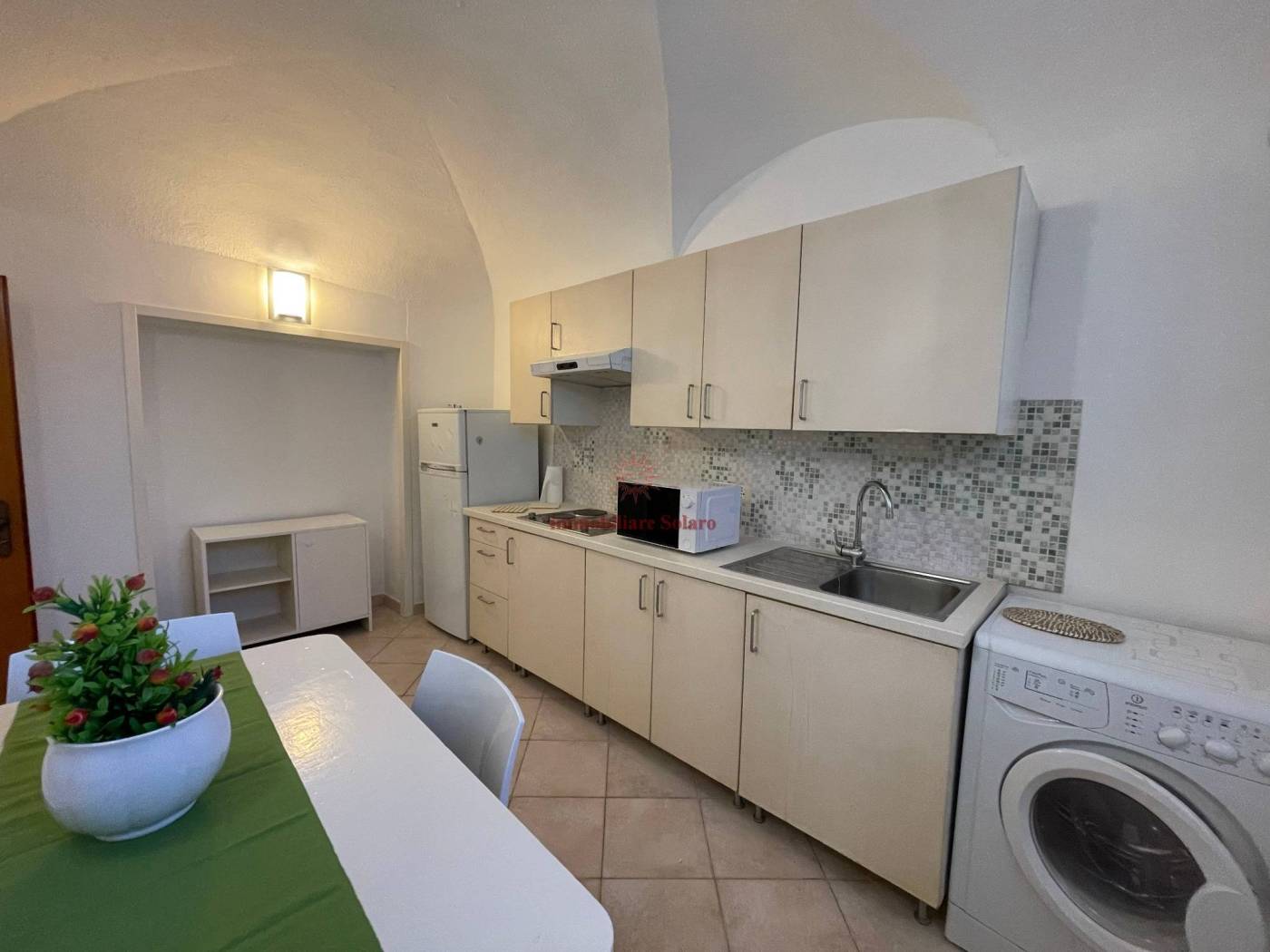 Bilocale via Coda 7, Centro, Varazze