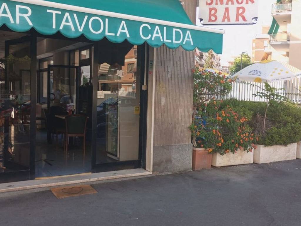 Bar via Gregorio XI, 00, Roma, Rif. 104324955 - Immobiliare.it