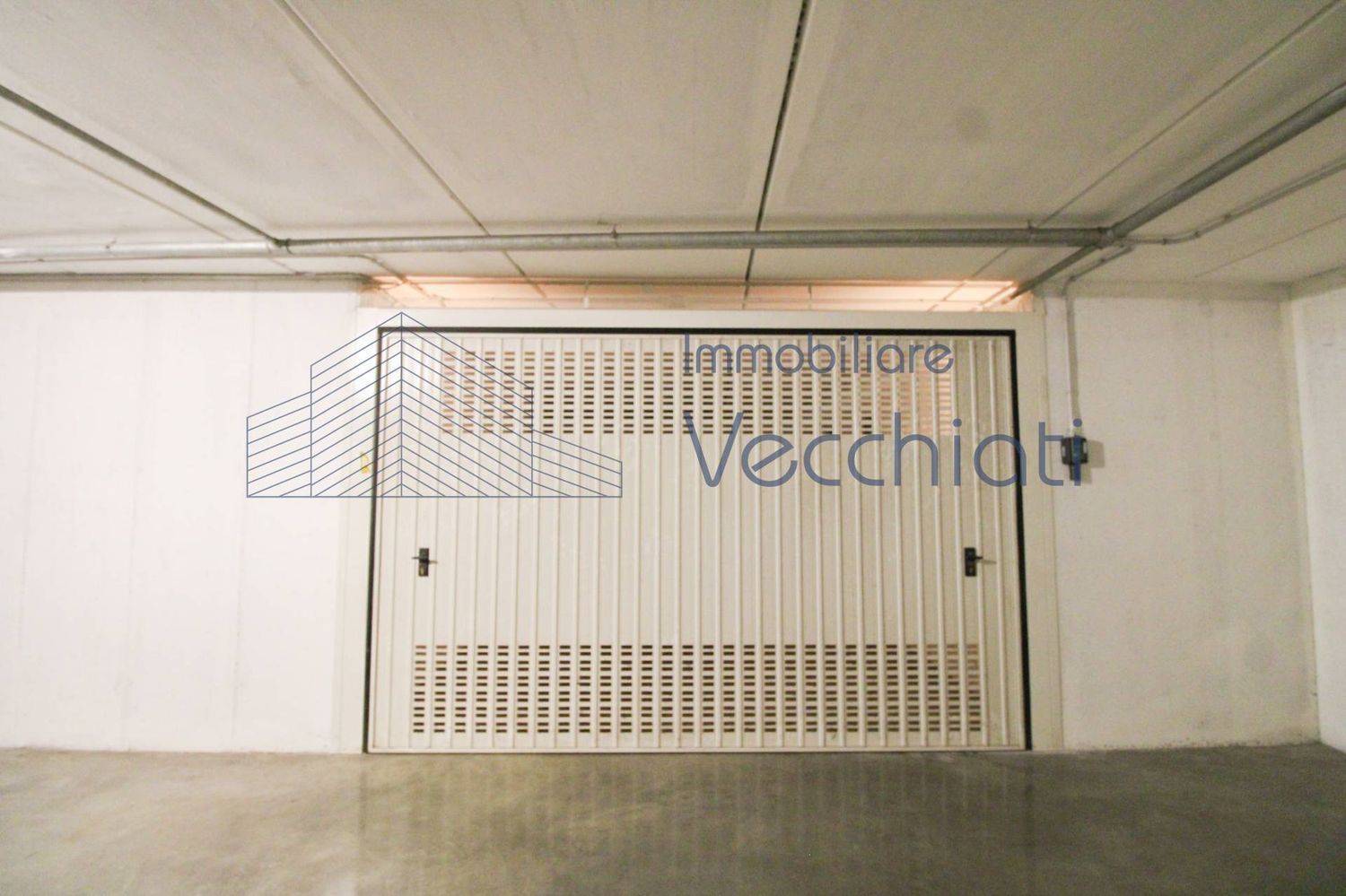 Garage - Box in Vendita