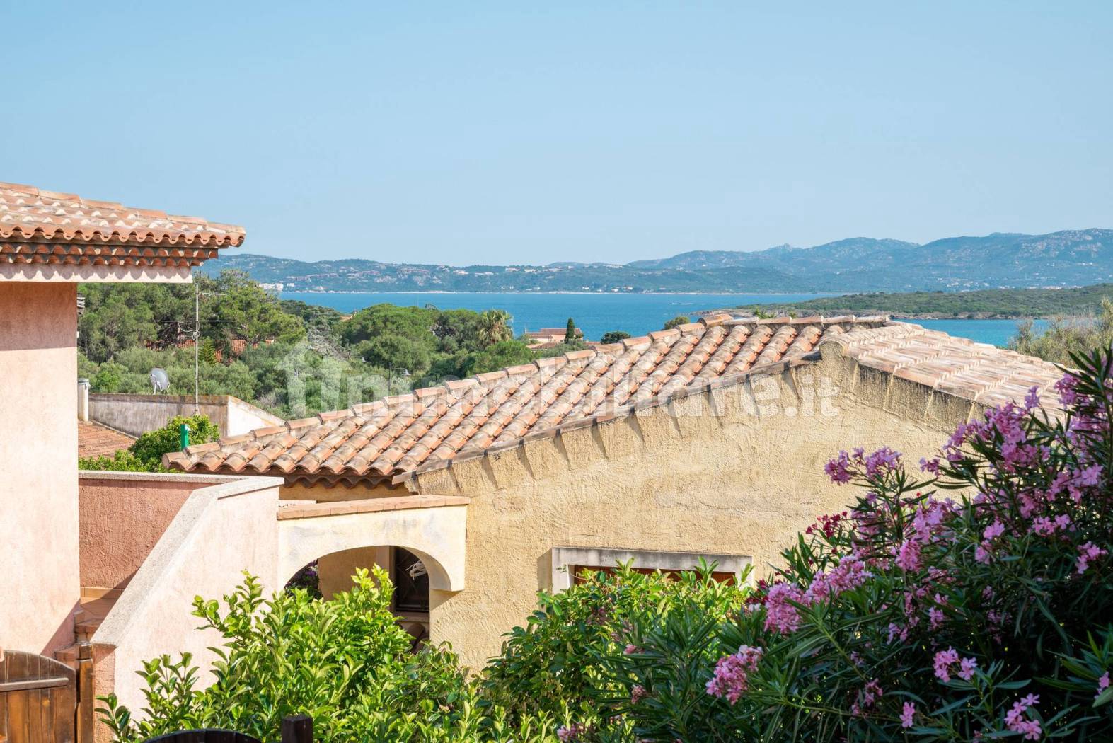 Bilocale via del Faro 26, Pittulongu, Olbia