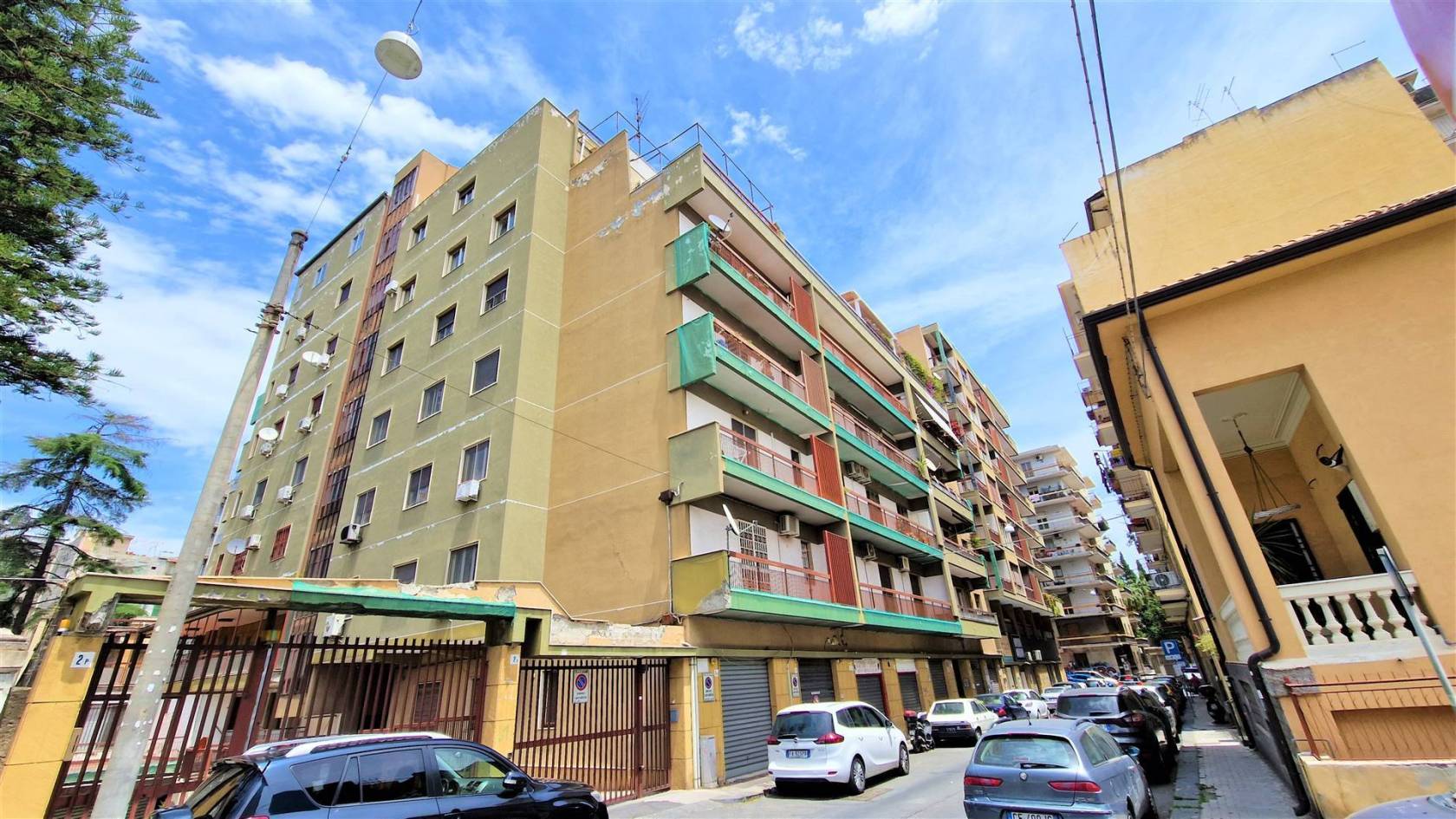 Trilocale via Bronte, Gioeni, Catania