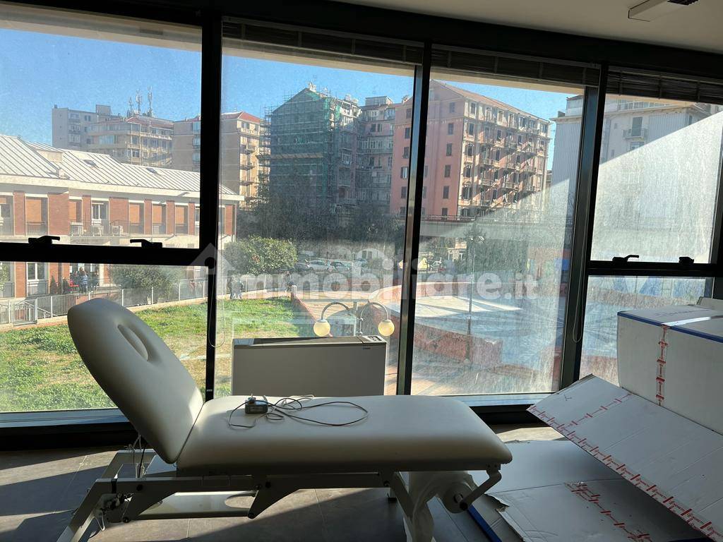 Locale commerciale in Vendita